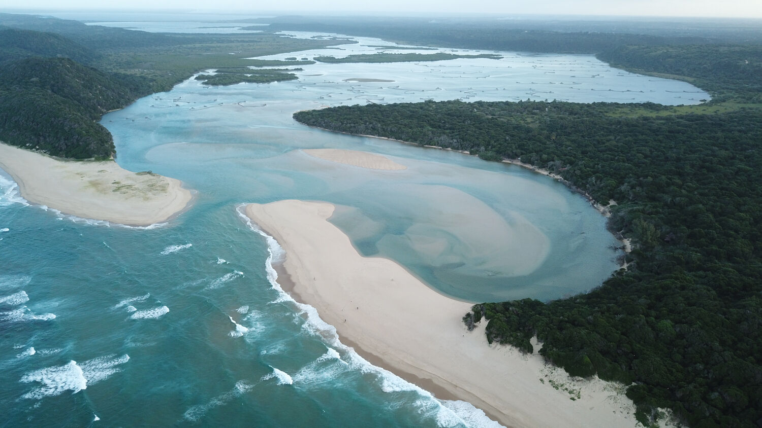 Utshwayelo Kosi Mouth Lodge & Camp | Akwaba Afrika Reisen